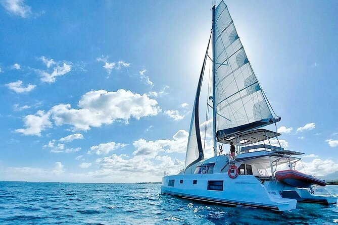 Chania: Private Day Catamaran Cruise with Swimming and Meal - Introducing the Crete Private Day Catamaran Cruise