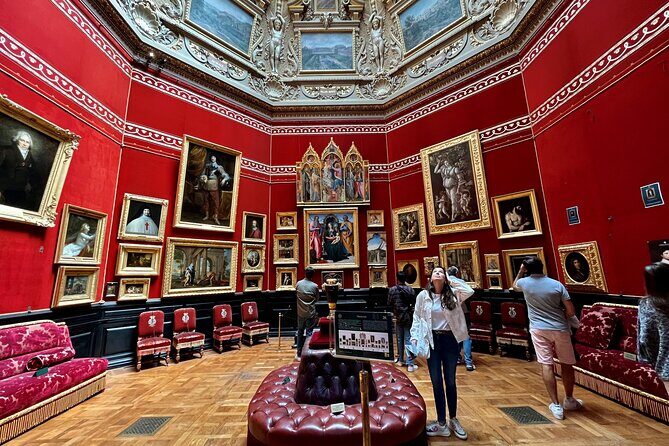 Chantilly Tour: Great Stables and Renaissance Meal from Paris - Who Should Consider This Tour?