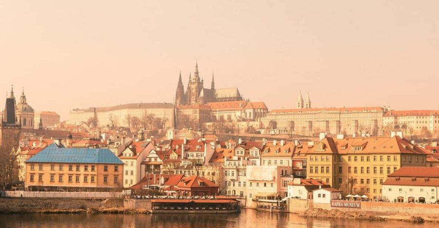 Charles Bridge and Prague Castle Walking Tour - Why This Tour Stands Out