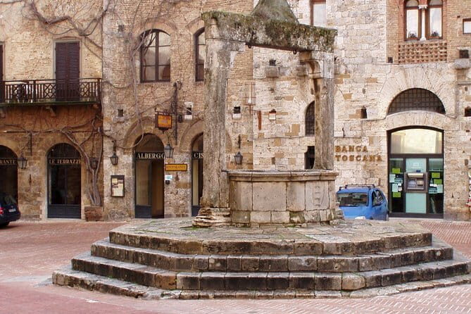 Chianti Region and San Gimignano including wine tasting and light lunch - Discovering the Charm of the Tuscan Countryside