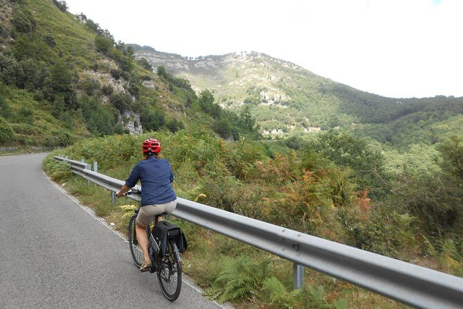 Chiunzi Pass loop by bicycle - What’s Included and What to Expect