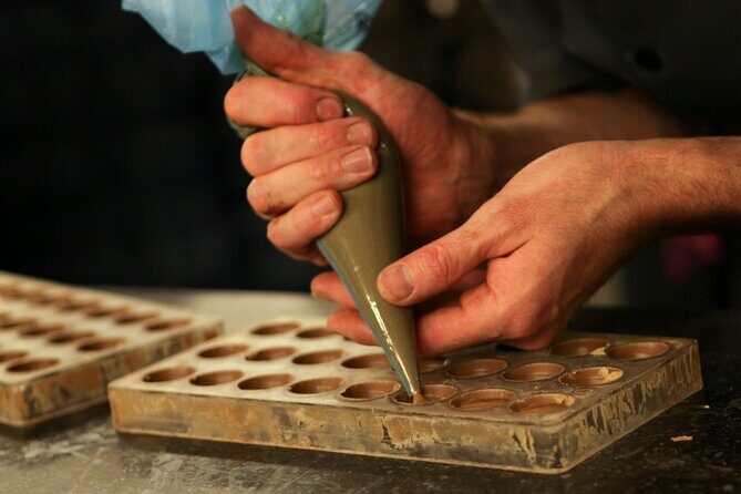 Chocolate and Beer Food Tour of Brussels - Practical Details: What to Expect