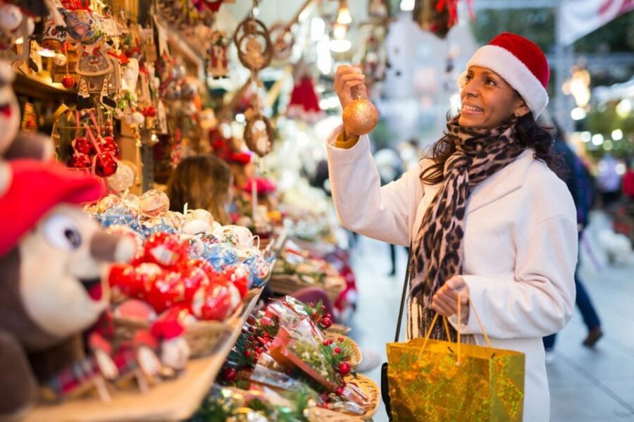 Christmas Charm of Bilbao: A Historic Walk - Who Should Consider This Tour?