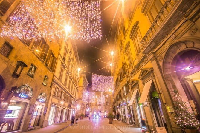 Christmas Lights Private Photo Tour in Florence - Exploring Florence’s Hidden Gems