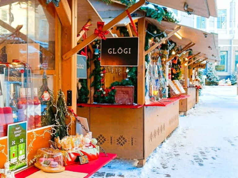 Christmas Tales in Tallinn - 2 Hours Walking Tour - A vivid walk through Tallinn’s holiday season