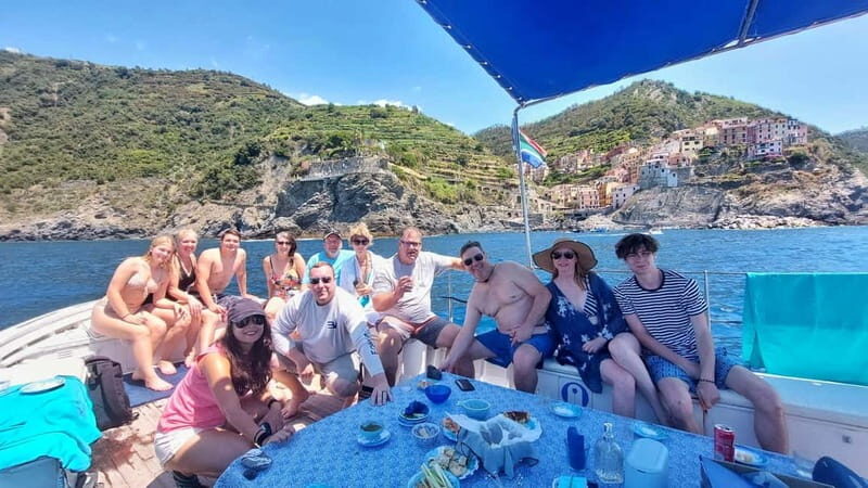 Cinque Terre boat tour with a traditional ligurian gozzo - Why Choose This Cinque Terre Boat Tour?