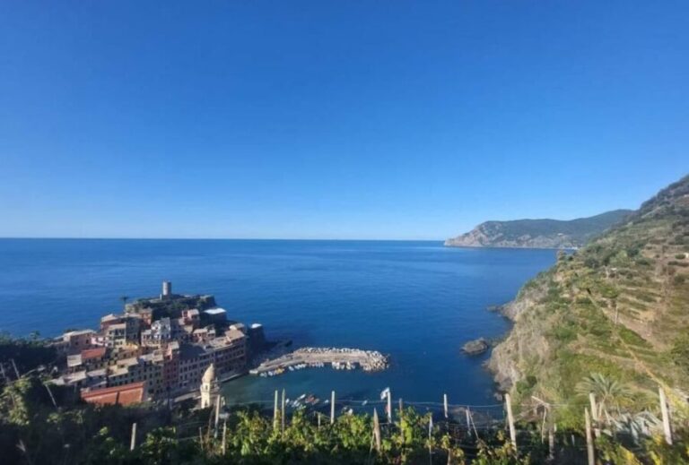 Cinque Terre from Vernazza to Monterosso and Sanctuaries - Highlights of the Tour