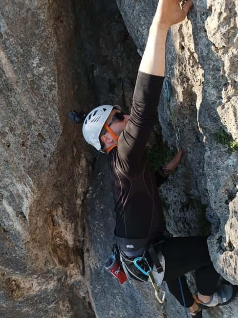 Cinque Torri: a day of climbing in the Dolomites - The Guide to a Thrilling Day of Climbing at Cinque Torri