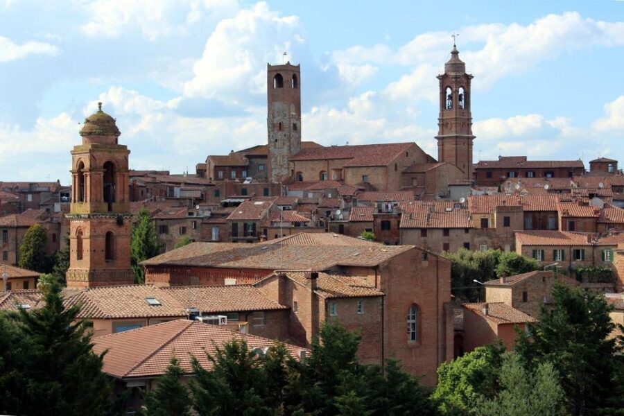 Città della Pieve: urban trekking, visiting Etruscan remains - Practical Details and Value