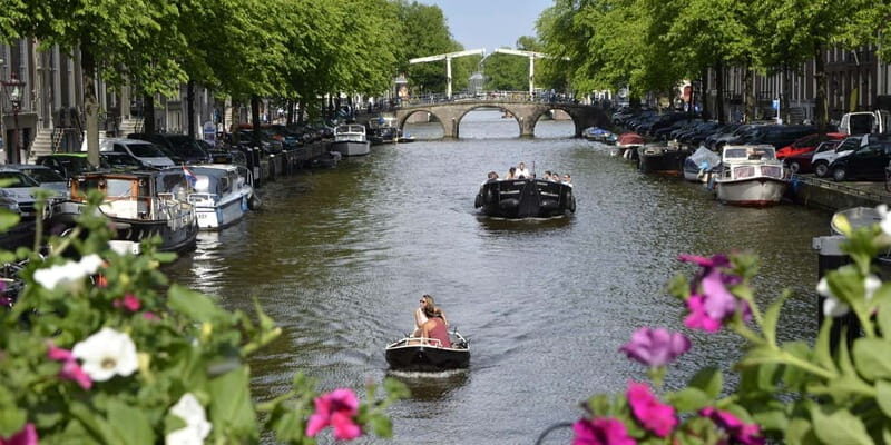 Clarity Boat 90-Minute Inner Journey on the Amsterdam Canals - Authentic Reviews and Insights