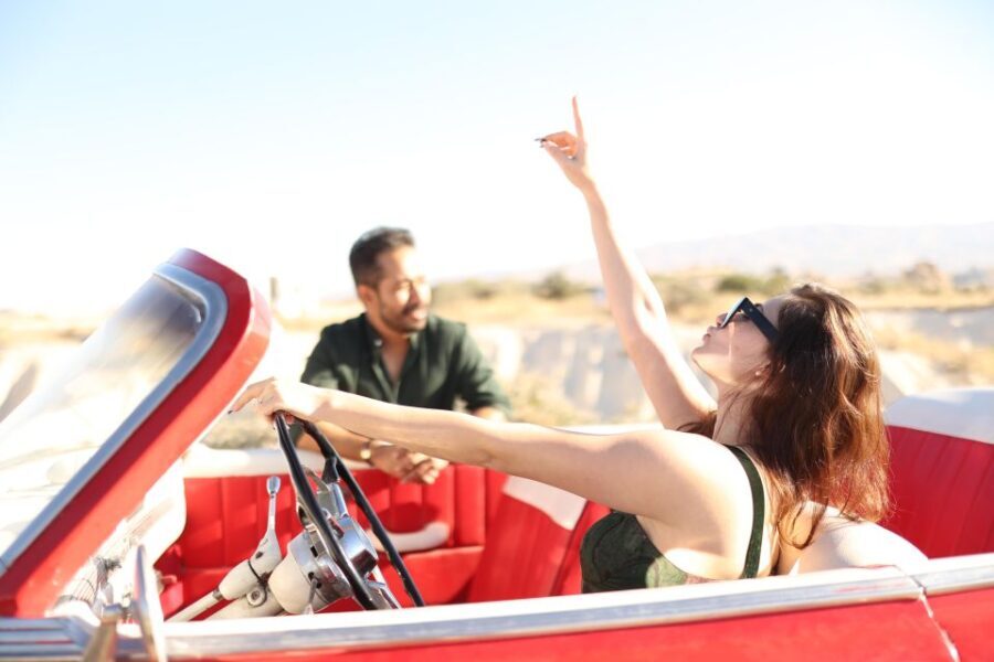 Classic (Vintage) Car & Jeep Safari & Shooting with Camels - Transport and Timing: How It Works