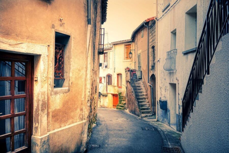 Cognac Private Guided Walking Tour - A Rich Tapestry of Conflicts and Alliances