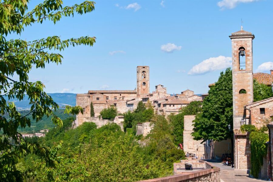 Colle Val d'Elsa and Volterra Full-Day Tour - Practical Details: What to Expect