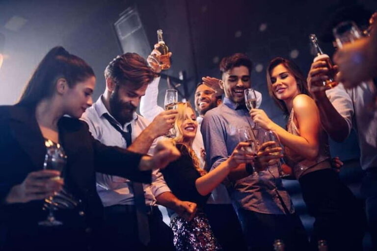 Cologne Bachelor(ette) Party with Night PubCrawl - Practical Tips for Your Cologne Pub Crawl