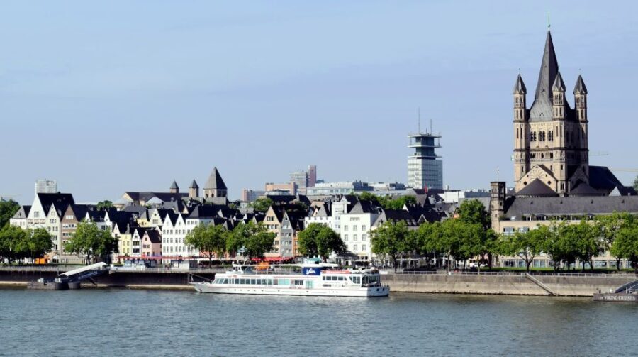Cologne: Fables, Fairy Tales, and Legends Tour in German - Who Would Love This Tour?