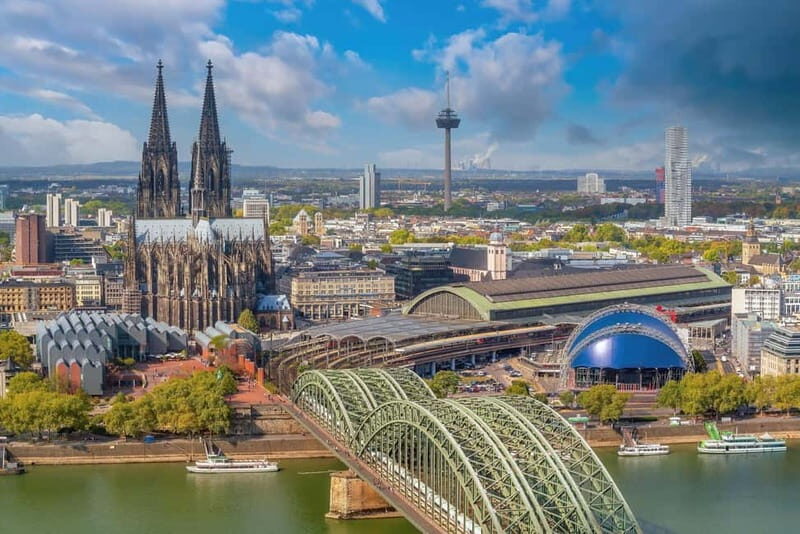 Cologne: Private Architecture Tour with a Local Expert - What to Expect During the Tour