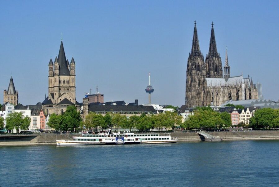 Cologne: Private Guided Walking Tour - What to Expect: Practical Details and Value