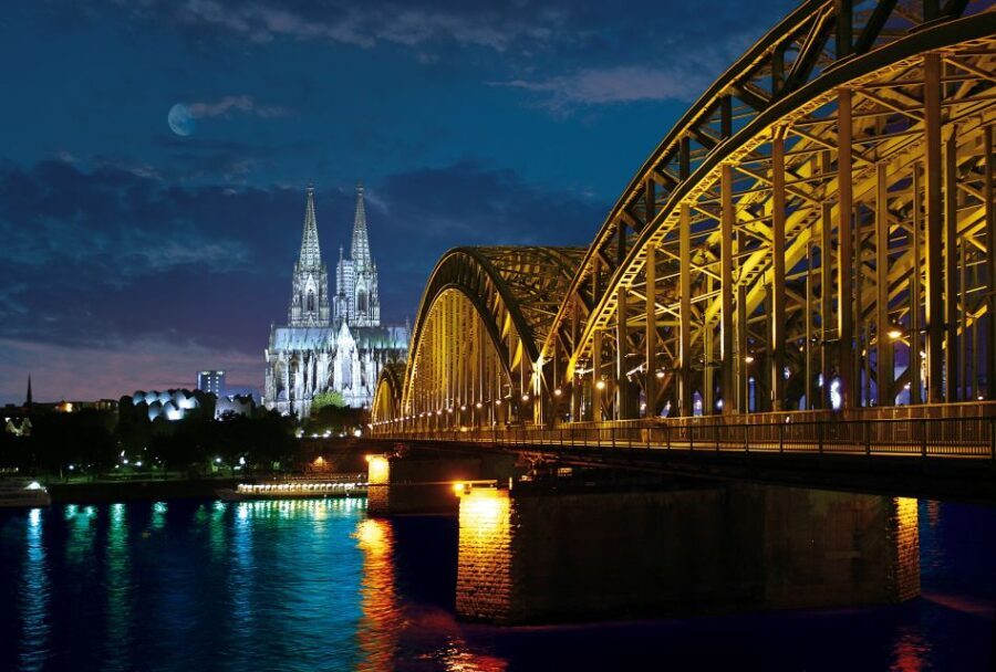 Cologne: Private Walking Tour of City Center - Detailed Breakdown of the Experience
