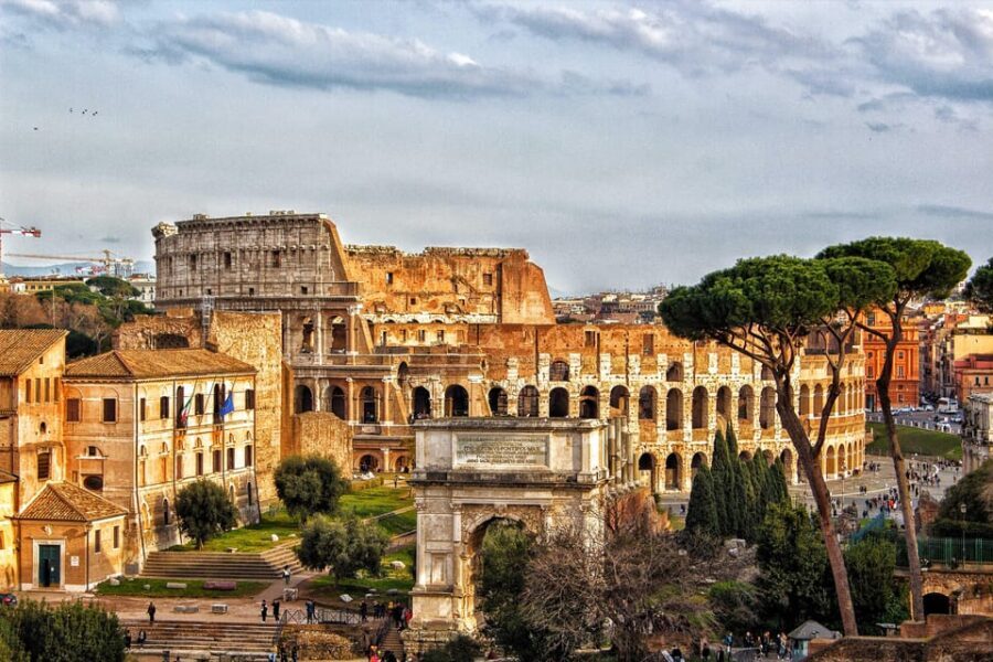 Colosseum & Circus Maximus experience with multimedia video - What You Can Expect from This Tour