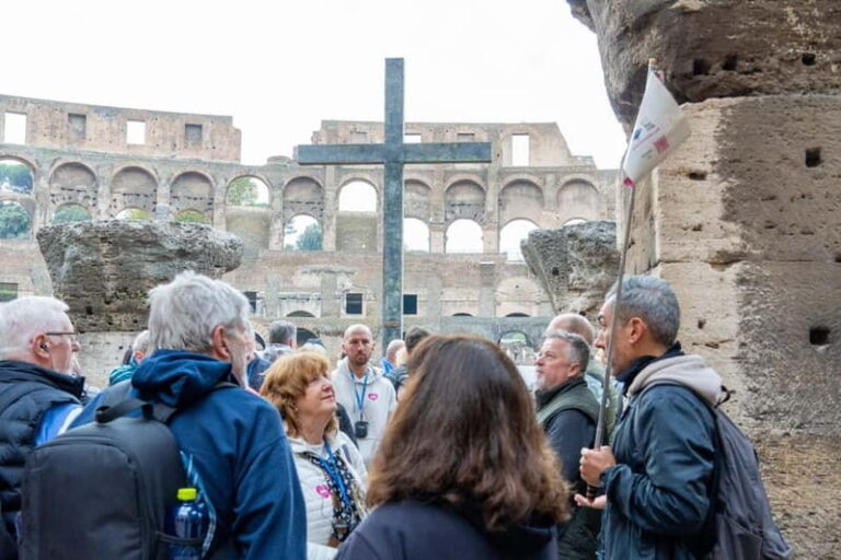 Colosseum, Forum, & Palatine Hill: Ancient Rome Guided Tour - The Colosseum: Bloodsport and Engineering Marvel
