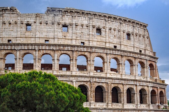 Colosseum Walls Tour with Virtual Guide - Exploring Rome’s Major Monuments from Outside: The Colosseum Walls Tour with Virtual Guide
