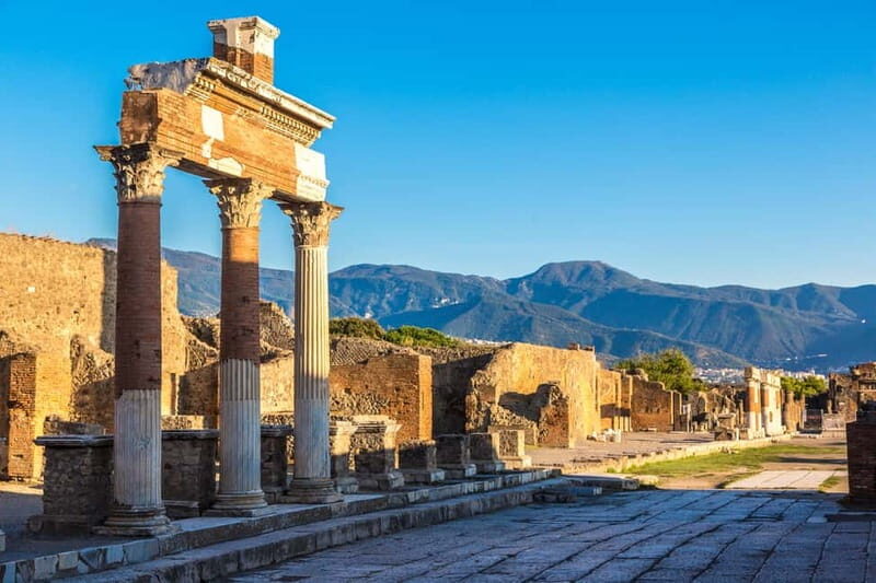 COMBO TOUR VESUVIO & POMPEII WITH LOCAL GUIDE - Practical Details and Traveler Tips