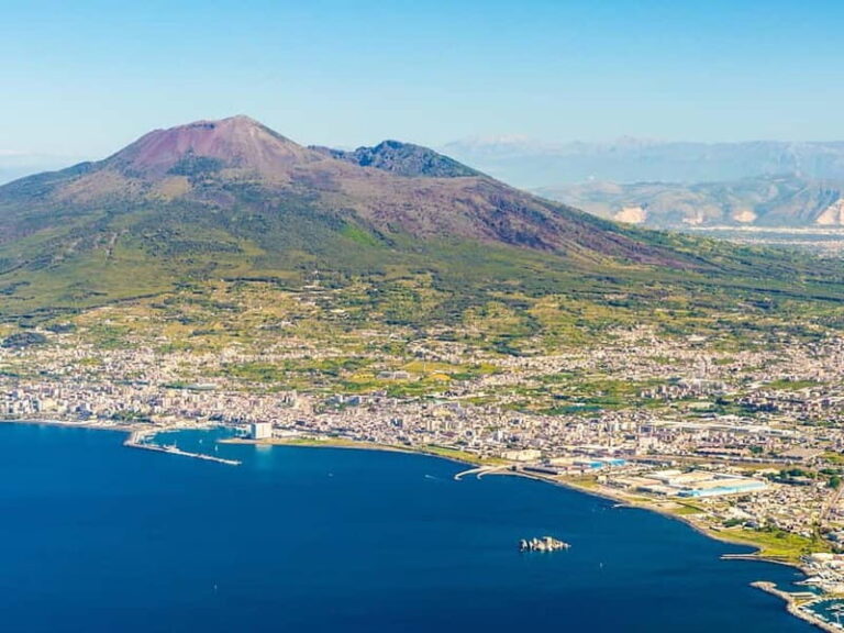 COMBO TOUR VESUVIO & POMPEII WITH LOCAL GUIDE - The Value of an All-Inclusive, Guided Experience