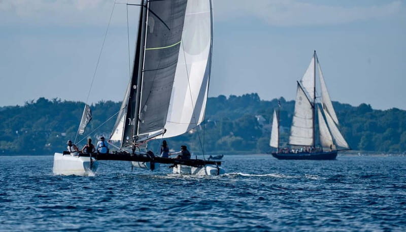 Come aboard at Larmor-Baden: discover our Extreme 40 catamaran - What to Expect During the Trip