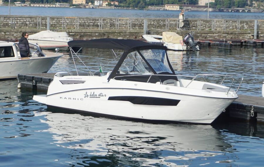 Como lake shared boat tour 1 o 2 ore rain cover - Who Should Consider This Tour?