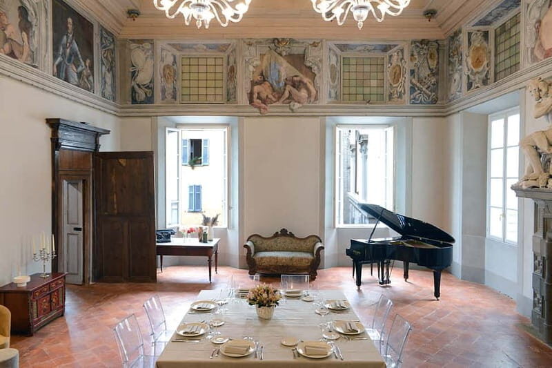 Como: Palazzo Odescalchi Guided Tour with Breakfast - The Breakfast Experience: A Unique Dining Setting
