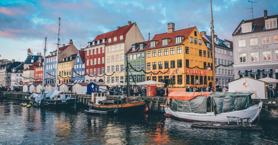 Copenhagen: Guided City Highlights Tour - Who Should Consider This Tour?