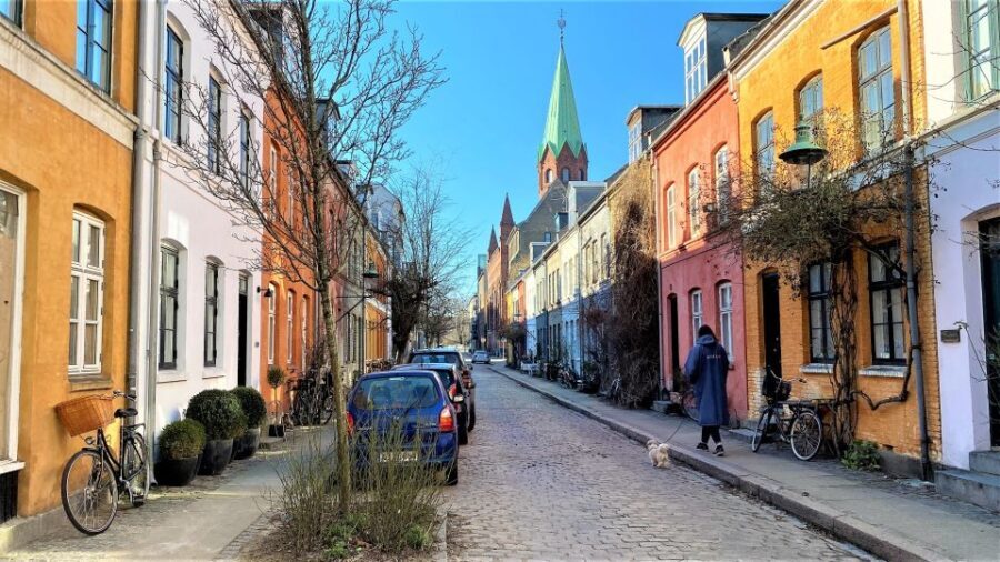 Copenhagen: Private Guided Bike Tour in French with Own Bike - Why Choose This Tour?