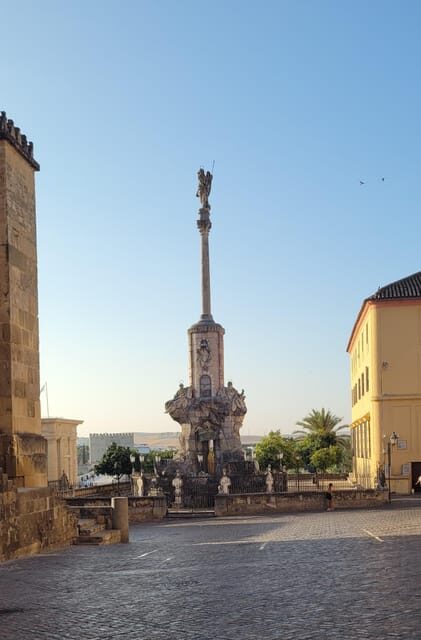 Córdoba Mid-Morning Walk - Small Groups, Native English. - Corredera Square
