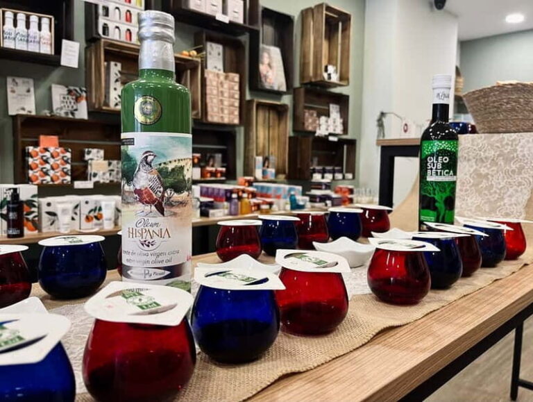 Córdoba: Olive Oil Tasting Experience - Touring the Tasting: What to Expect