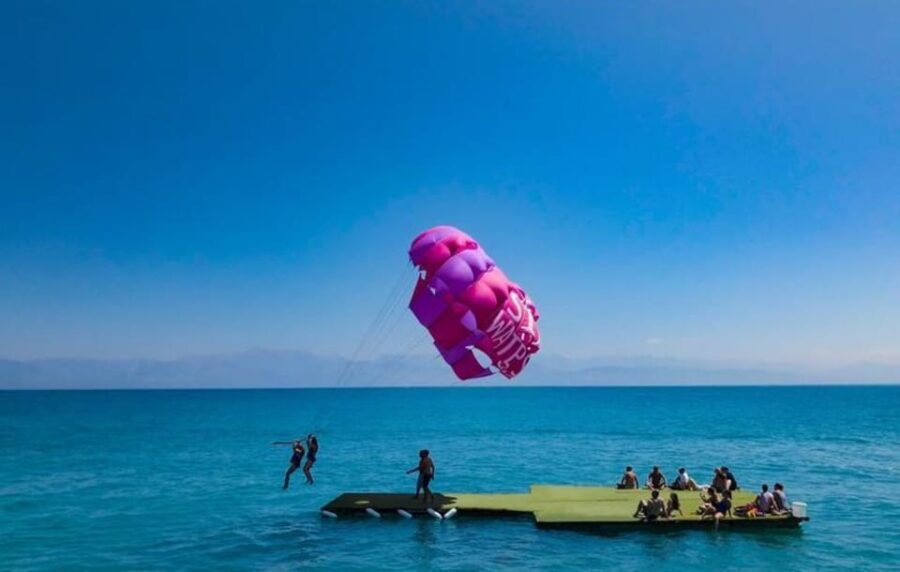 Corfu: Parasailing Experience for 2 in Sidari - Who Will Love This Experience?
