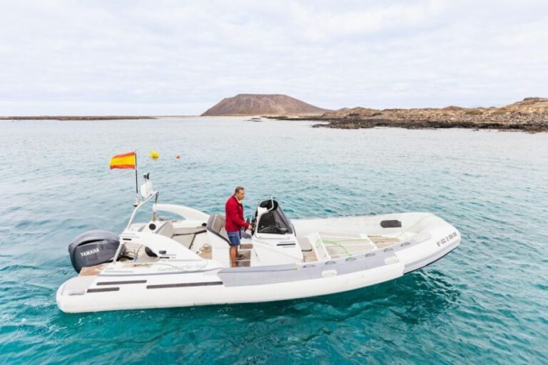 Corralejo: Lobos Island Catamaran Tour with Drinks & Snorkel - Setting Sail from Corralejo: What to Expect