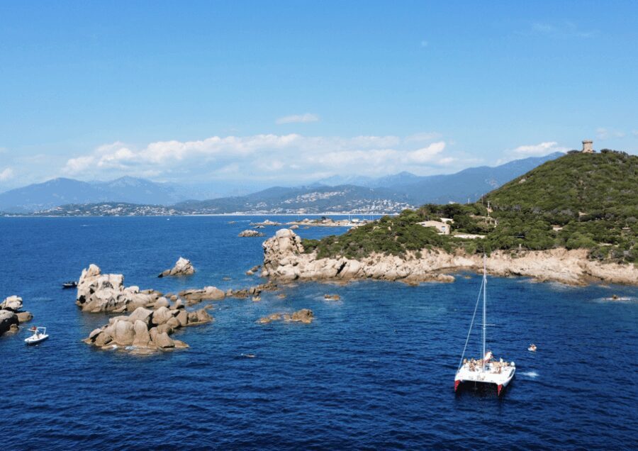 Corsica Porticcio : private catamaran on the Ajaccio golf - The Sum Up