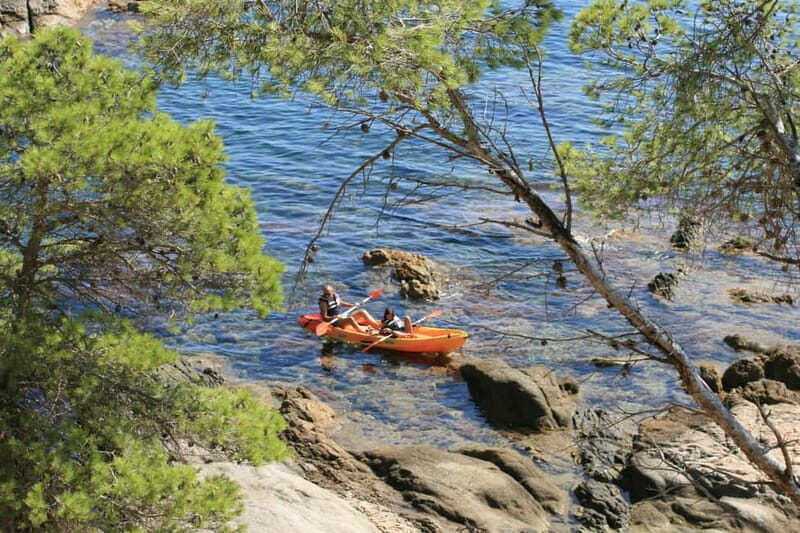 Costa Brava: Sant Feliu de Guíxols Kayak & Snorkel Tour - What We Love About the Tour