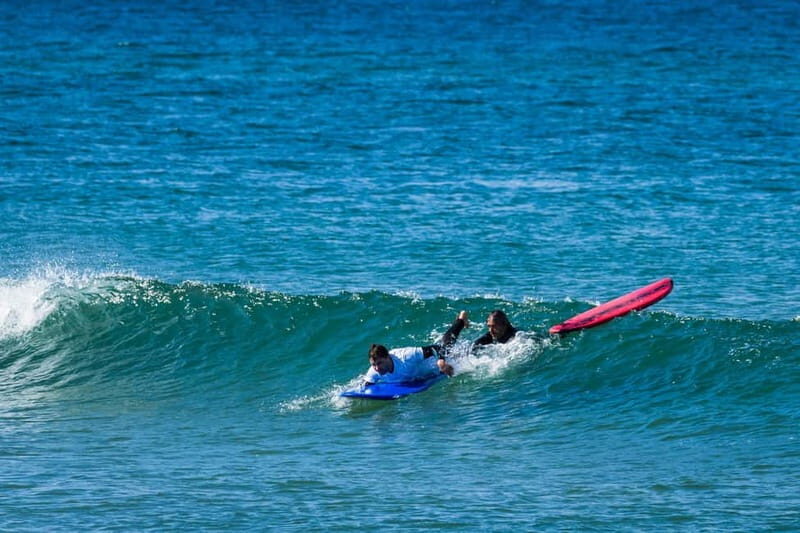 Costa da Caparica: Surf Lesson 2 hour All levels - The Experience: What to Expect from This Surf Lesson