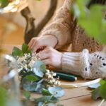 Cotignac: Workshop for creating dried flower crowns - Exploring the Itinerary and Experience