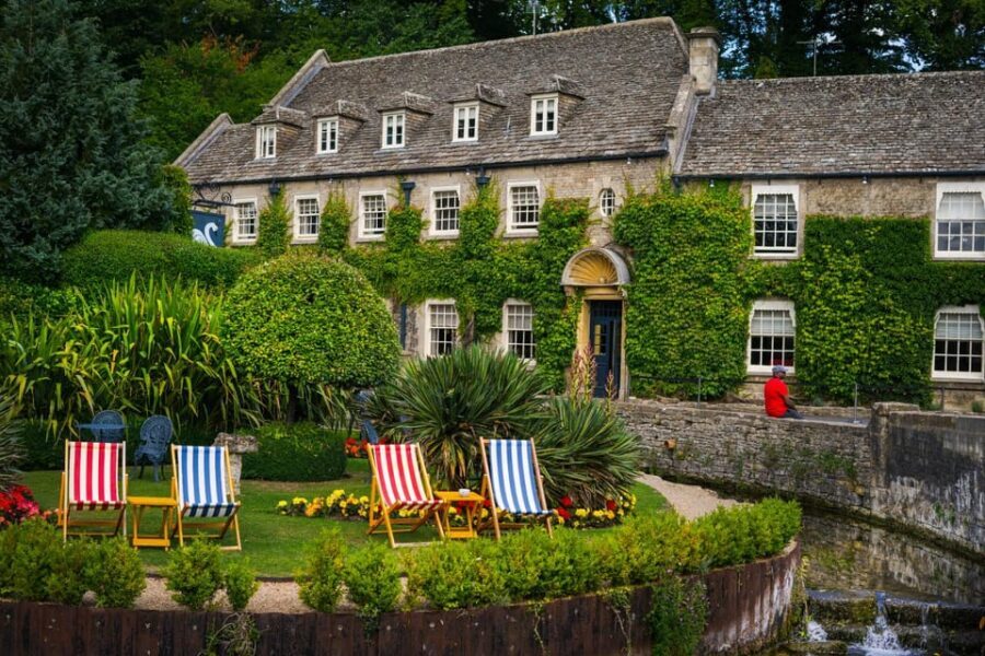 Cotswolds Village Private Car Tour and Photoshoot - What to Expect at Each Stop