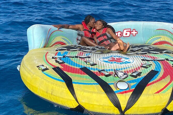 Crazy Sofa 15-Minutes Riding in Traganou Beach - Who Will Love Crazy Sofa?