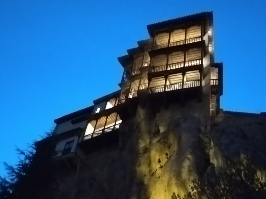 Cuenca: Nighttime Highlights Walking Tour in Spanish - Why You Should Do It