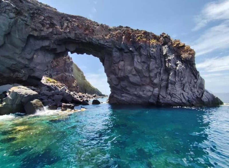 Da Lipari: Tour in Barca Salina e Lipari (7h) PICCOLO GRUPPO - Lipari’s Western Coast & Natural Wonders