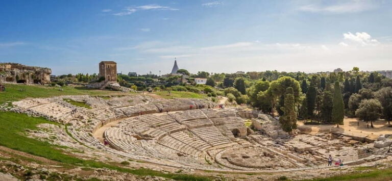 Da Taormina: Tour di Catania & Siracusa - Authentic Experiences and Traveler Feedback