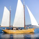 Day sail in the heart of the Calanques with lunch - The Cost and Value