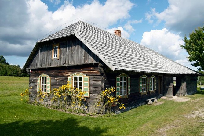 Day tour out of Vilnius: Paneriai holocaust park,Trakai castle, Rumsiskes museum - Key Points