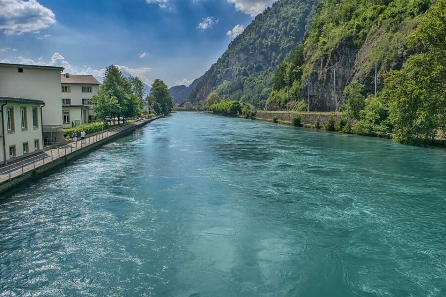 Day trip from Lucerne to interlaken and Grindelwald - An In-Depth Look at the Tour Itinerary