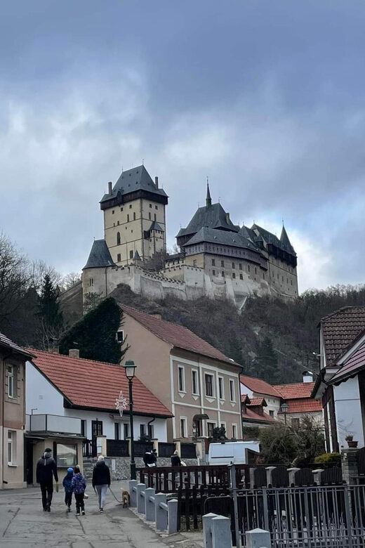 Day trip to Karlstejn castle and Famous Bohemian glassworks - The Itinerary Breakdown