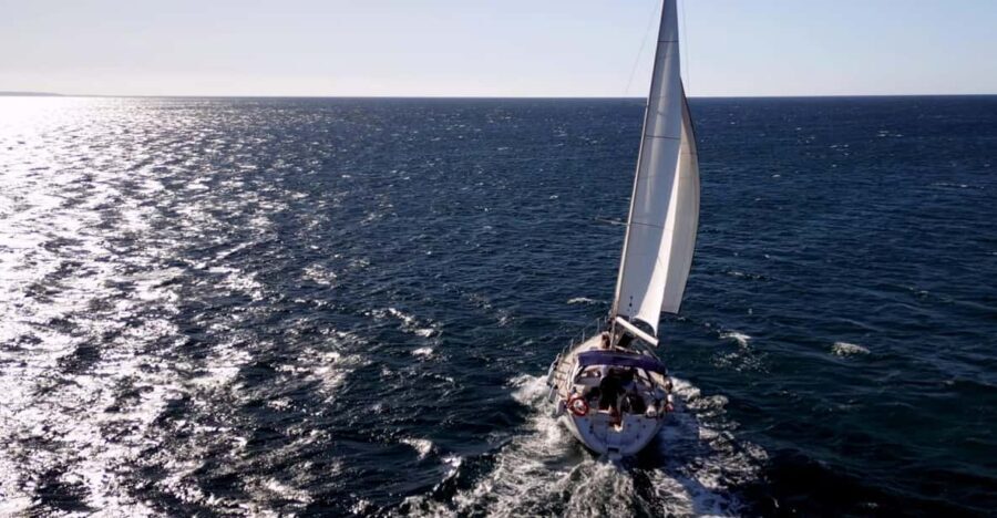 Daytime Sailing Adventure near Lagos and Luz! - In-Depth Look at the Experience